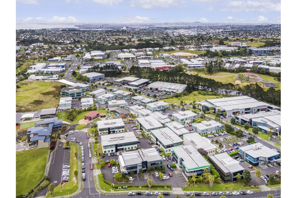 For lease 2C/5 Ceres Court, Albany - realestate.co.nz