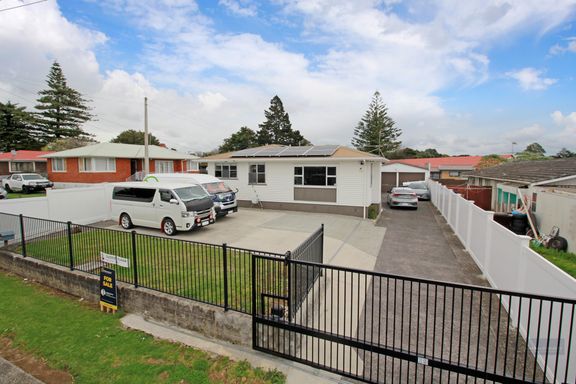 Sold - 19 Jordan Road, Mangere - realestate.co.nz
