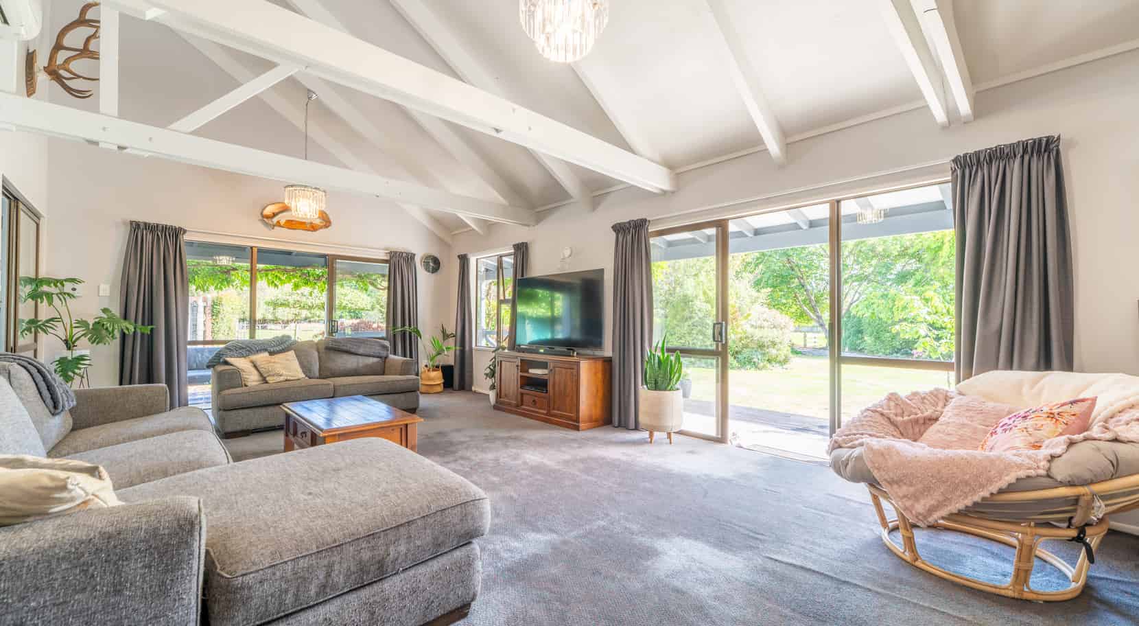 1643 Glenavy-Hilderthorpe Road, Waitaki Bridge, Waitaki - For Sale ...