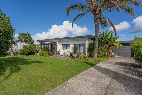 Sold - 58 Cook Drive, Whitianga - realestate.co.nz