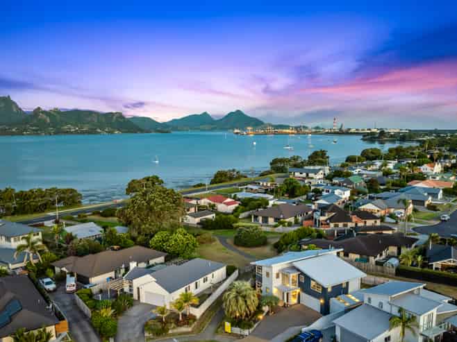 One Tree Point Homes and Real Estate for Sale - realestate.co.nz