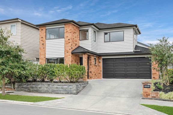 Property value - 13 Conti Drive, Flat Bush - realestate.co.nz