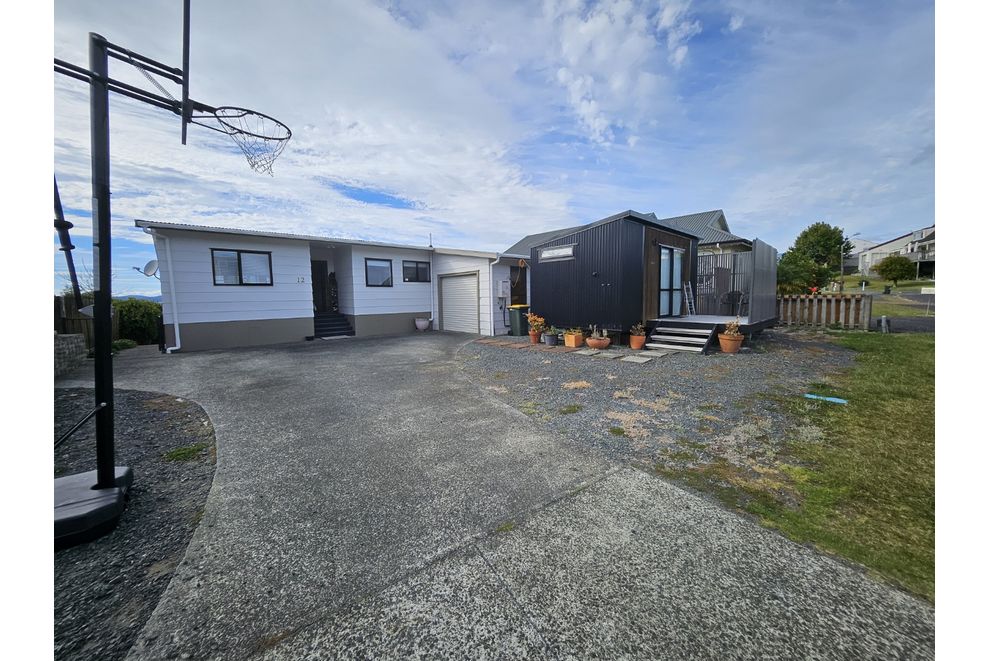 12 Arohia Place , Snells Beach, Rodney - For Rent - realestate.co.nz