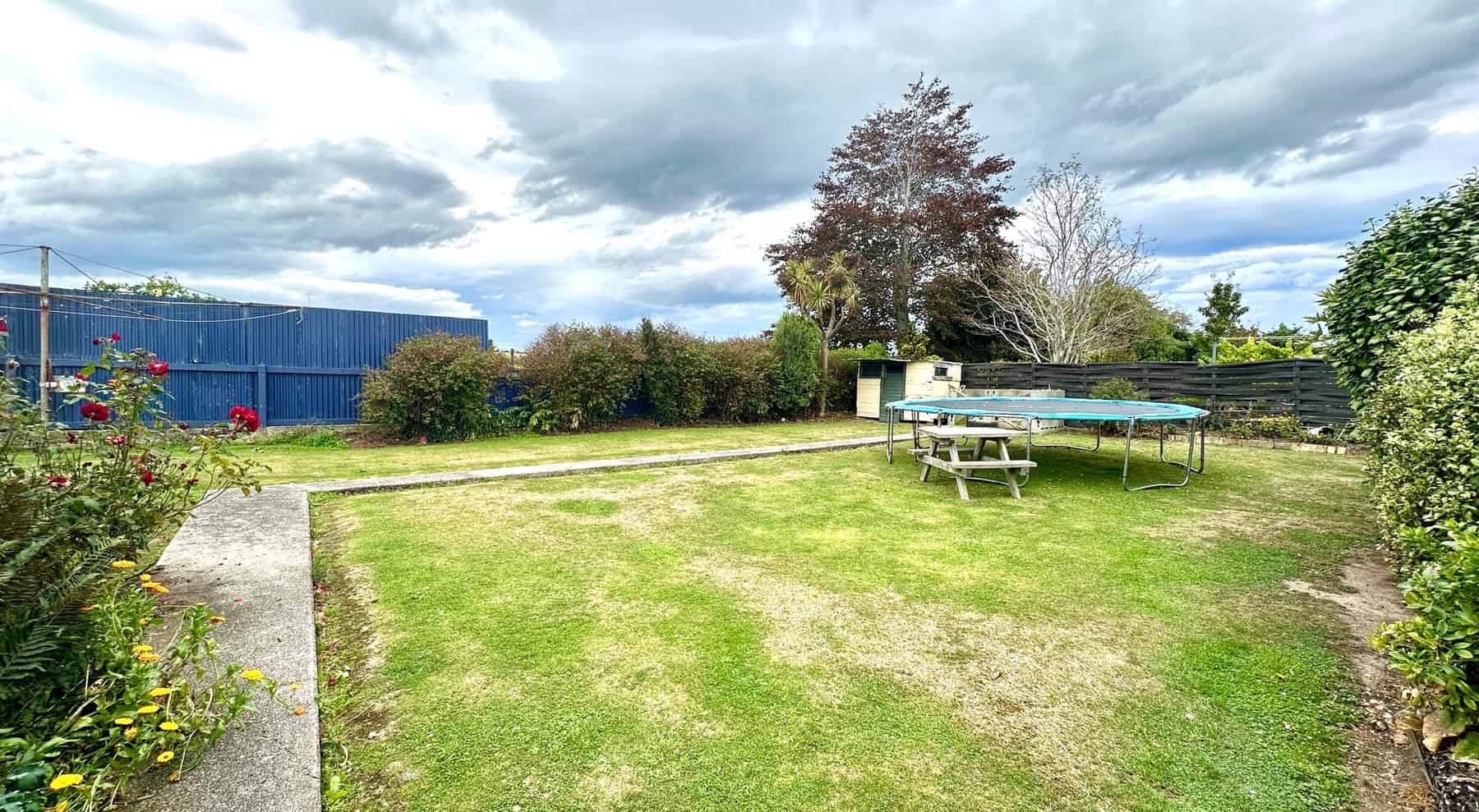 13 Lowestoft Street, Balclutha, Clutha - For Sale - realestate.co.nz