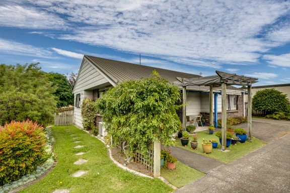 Sold - 2/17 Wharerangi Road, Tamatea - realestate.co.nz