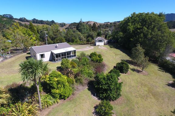 Sold - 12 Rotoiti Road, Oparau - realestate.co.nz