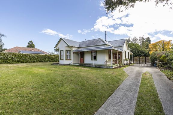 Sold - 8 Tawa Street, Inglewood - realestate.co.nz