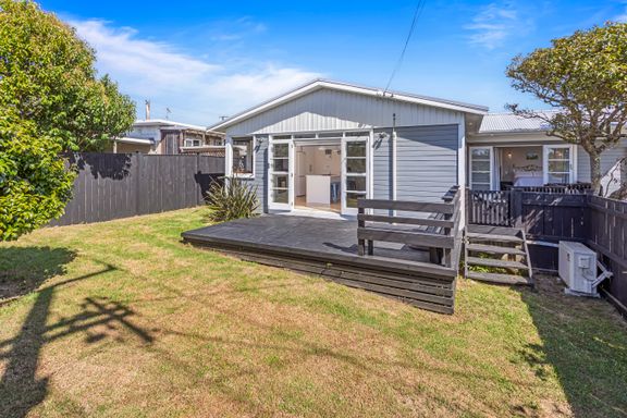 Sold - 1/176 Birkdale Road, Birkdale - realestate.co.nz
