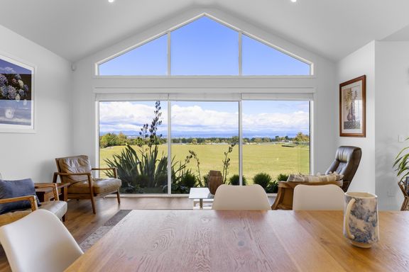 Sold - 8 Penny Grove, Nukuhau - realestate.co.nz