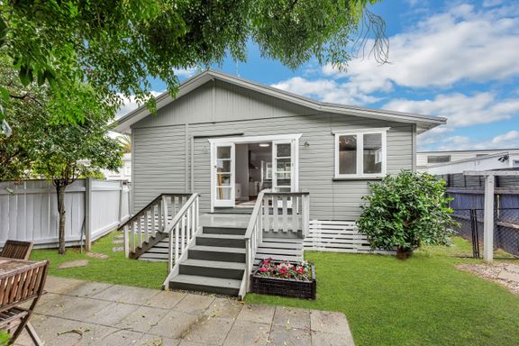 Sold - 239A Mount Smart Road, Onehunga - realestate.co.nz