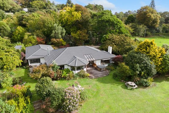 Property value - 43 Mokena Kohere Street, Manakau - realestate.co.nz