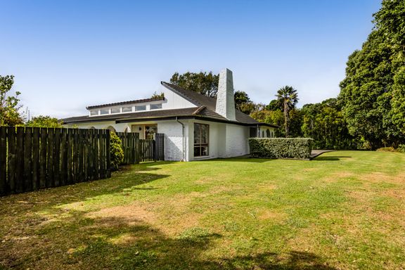 Sold - 116 Weraroa Road, Waverley - realestate.co.nz