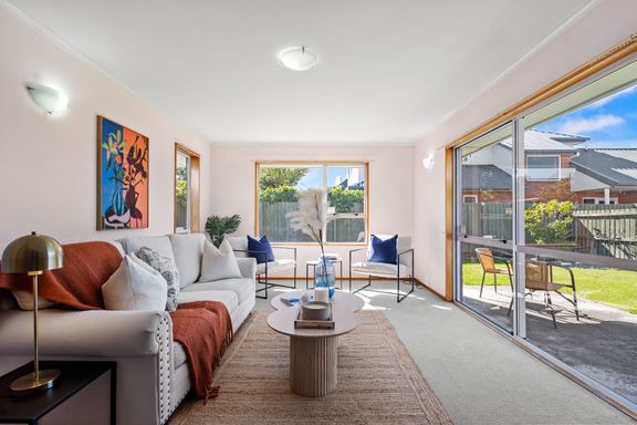 Sold - 3B Claverley Gardens, Avonhead - realestate.co.nz