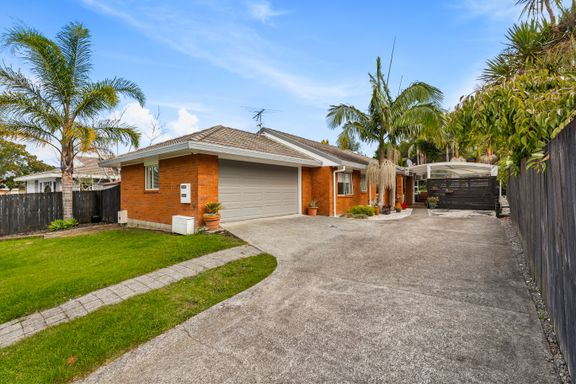 Sold - 24 Millstream Drive, Henderson - realestate.co.nz