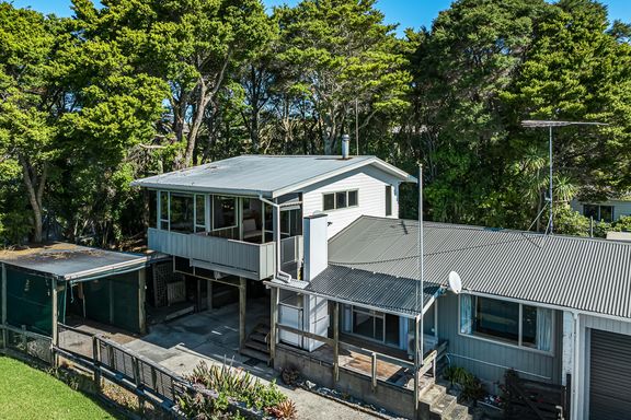 Sold - 32B Alexander Road, Algies Bay - realestate.co.nz