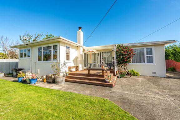 Sold - 35A Lewis Avenue, Aramoho - realestate.co.nz