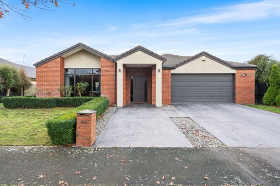 Sold - 60 Rothesay Road, Parklands - realestate.co.nz