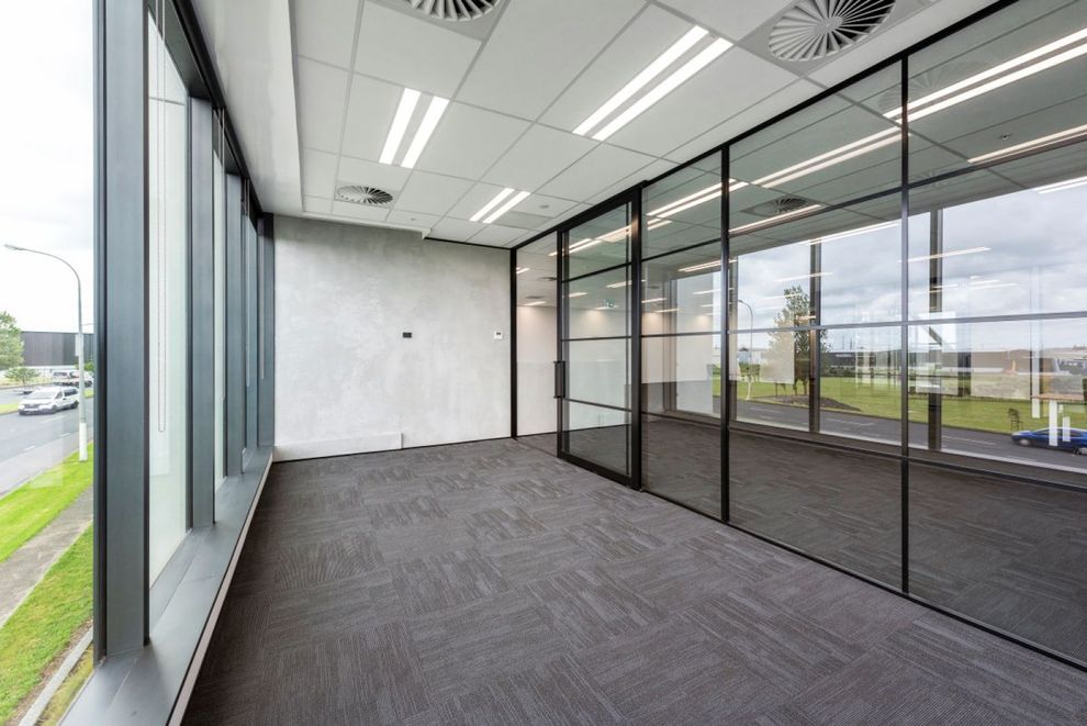 For lease Contemporary Highbrook Office | 313m2 - realestate.co.nz