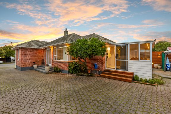 Sold - 75 Appleby Crescent, Burnside - realestate.co.nz