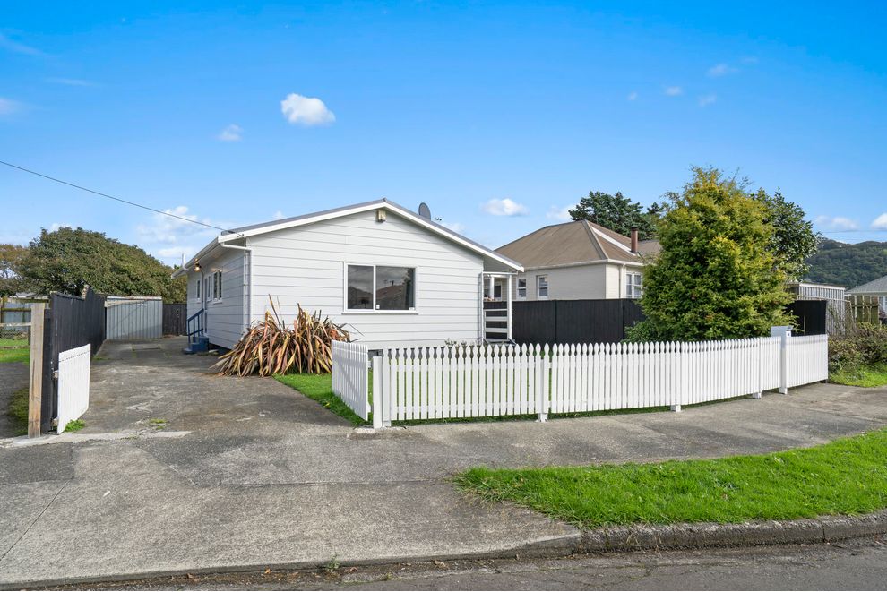 2/10 Hughes Crescent, Taita, Lower Hutt City - For Sale - realestate.co.nz