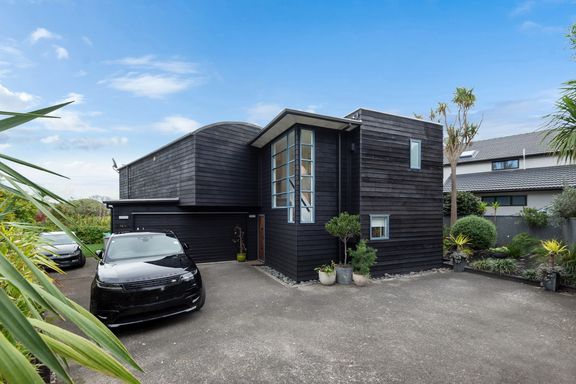 Sold - 32A Maryland Street, Point Chevalier - realestate.co.nz
