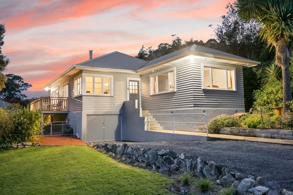 Sold - 8 Rosehill Road, Macandrew Bay - realestate.co.nz