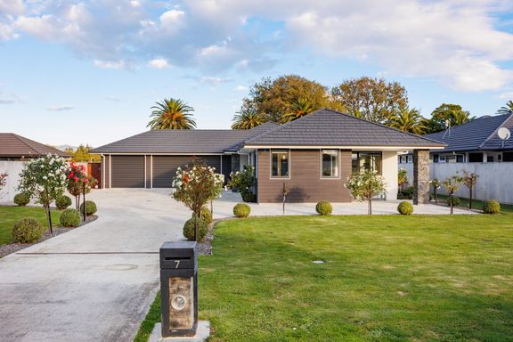 Property value - 7 Grand Oaks Drive, Awapuni - realestate.co.nz