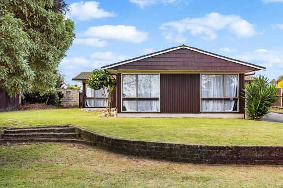 Sold - 186 Flaxmere Avenue, Flaxmere - realestate.co.nz