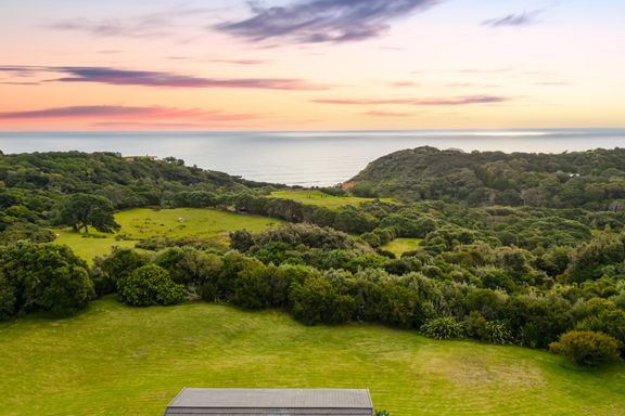 Sold - 20 Constable Road, Muriwai - realestate.co.nz