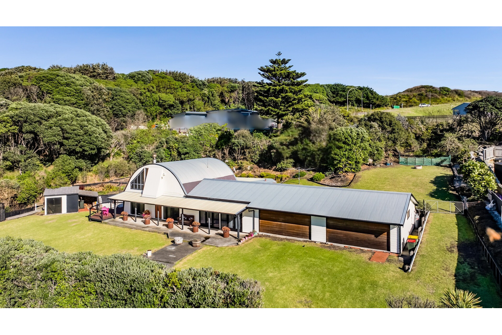 9 Beach Road, Patea, South Taranaki - For Sale - realestate.co.nz