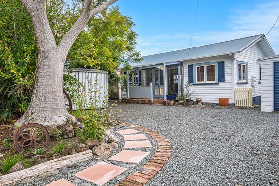 Sold - 44 Handforth Street, Onerahi - realestate.co.nz