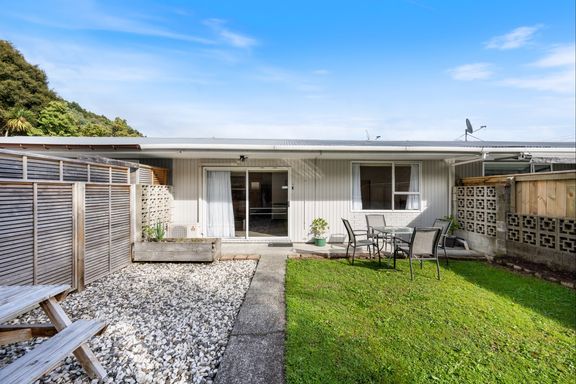 Sold - 126C Waikawa Road, Picton - realestate.co.nz