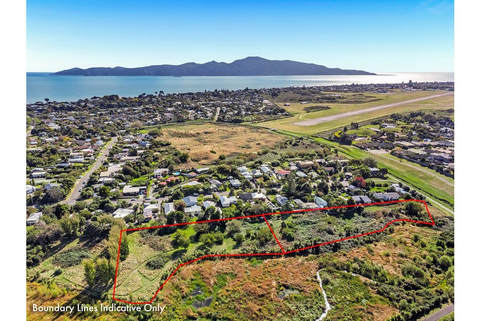 For sale East of Kiwi Road, Raumati Beach - realestate.co.nz