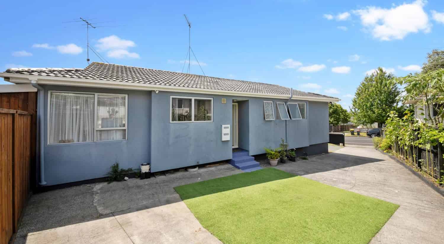 8 Hyperion Drive, Randwick Park, Manukau City - For Sale - realestate.co.nz