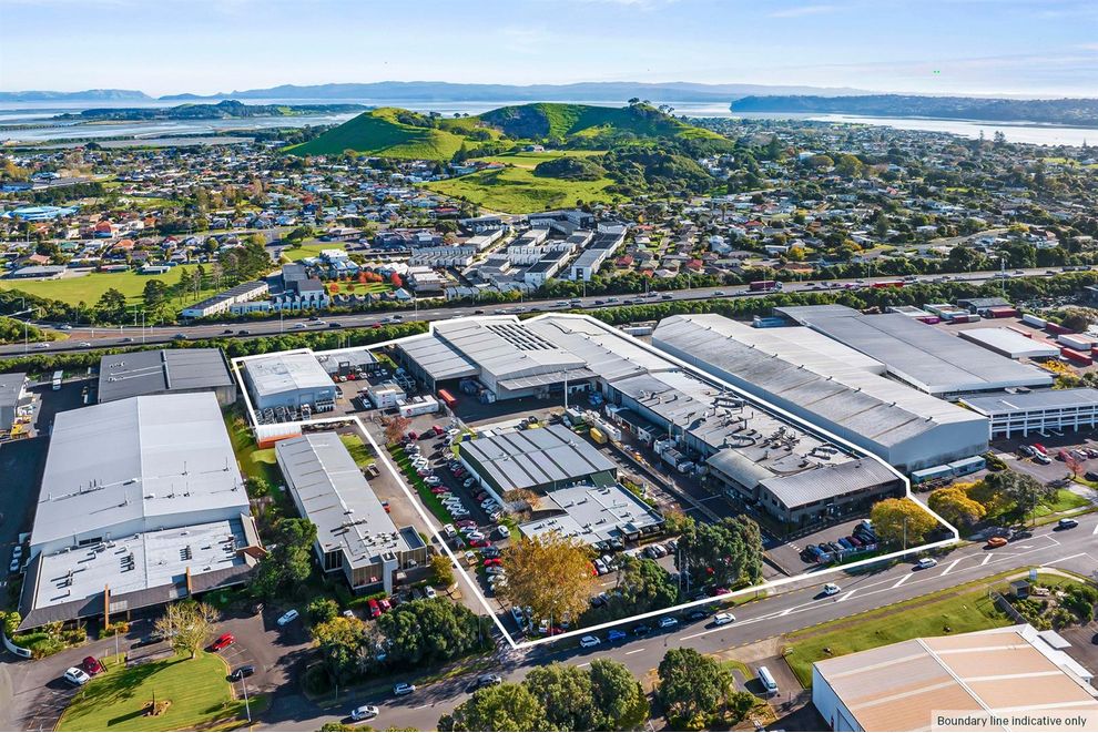 For sale 39-49 Mahunga Drive, Mangere Bridge - realestate.co.nz