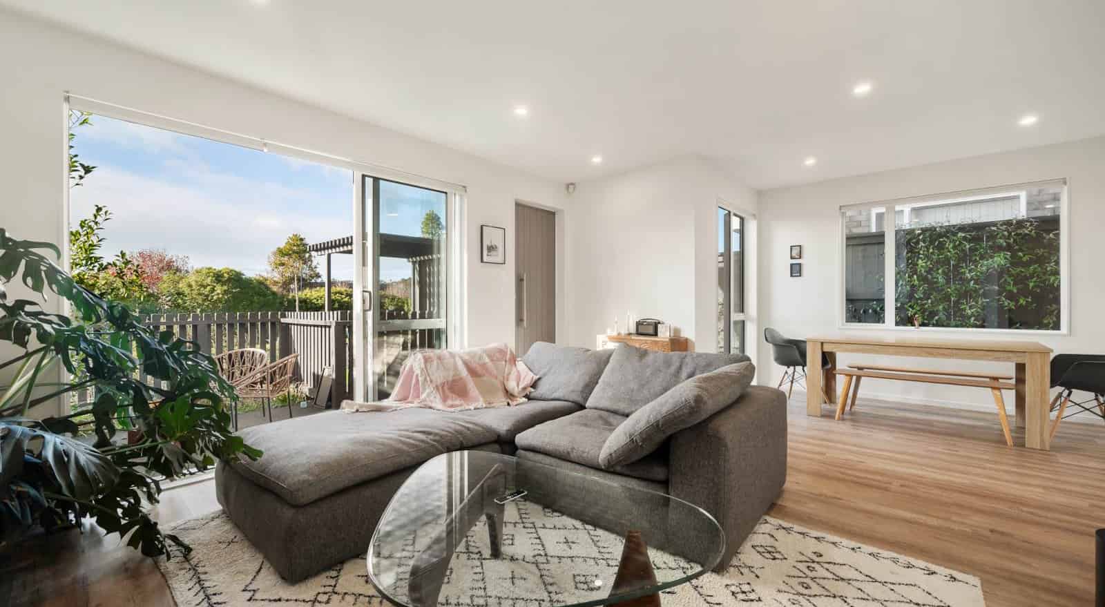 Property value - 163 Millwater Parkway, Silverdale - realestate.co.nz