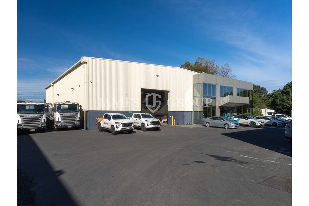 For lease 138 Hugo Johnston Drive, Penrose - realestate.co.nz