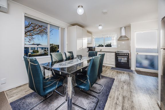 Sold - 35 Moncrieff Avenue, Clendon Park - realestate.co.nz