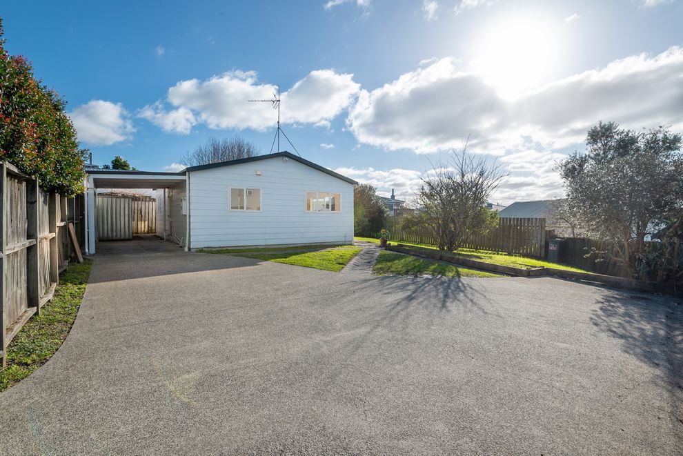 8A Fordham Street, Beach Haven, North Shore City - For Sale ...