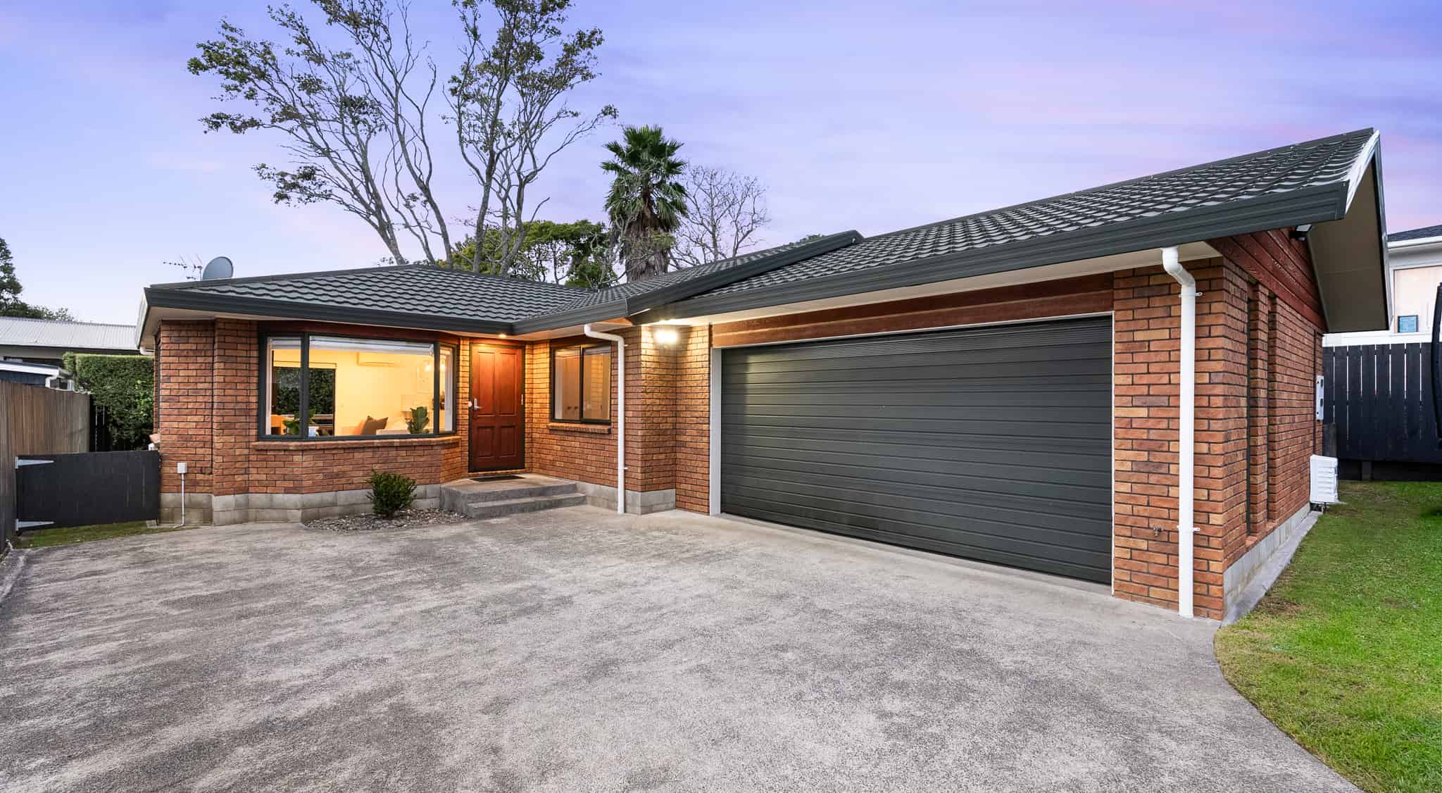 Sold - 8A Craigbank Avenue, New Lynn - realestate.co.nz