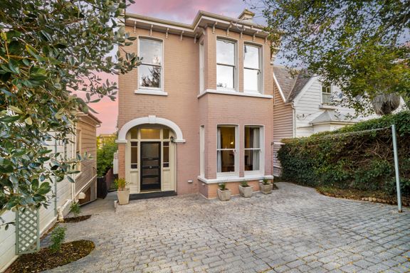 Sold - 81 Manor Place, Dunedin Central - realestate.co.nz