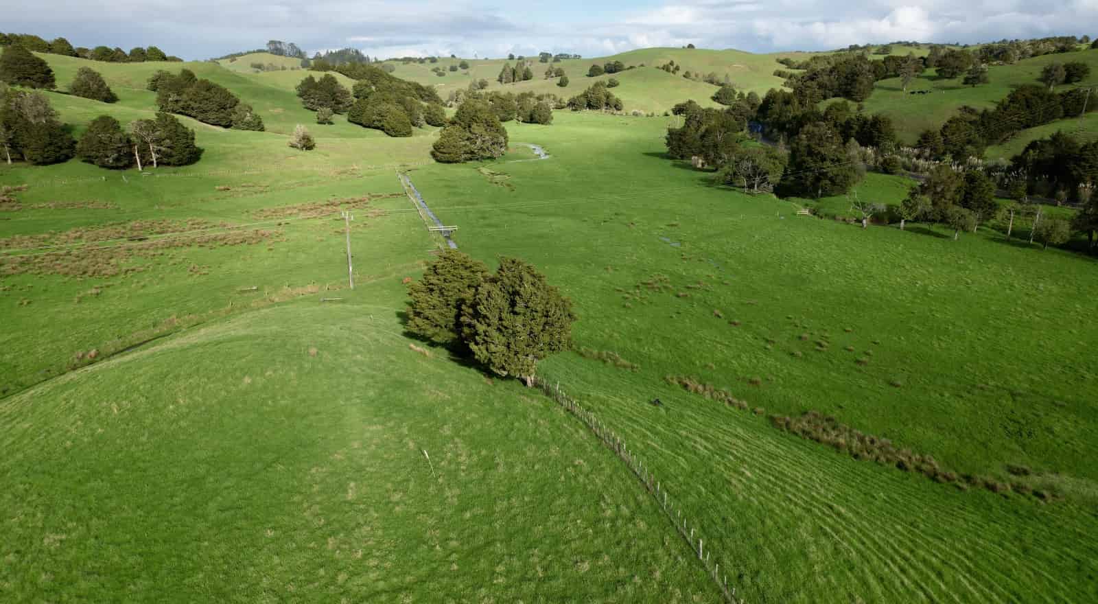Corner of Paradise Road and State Highway 14, Tangiteroria, Kaipara ...