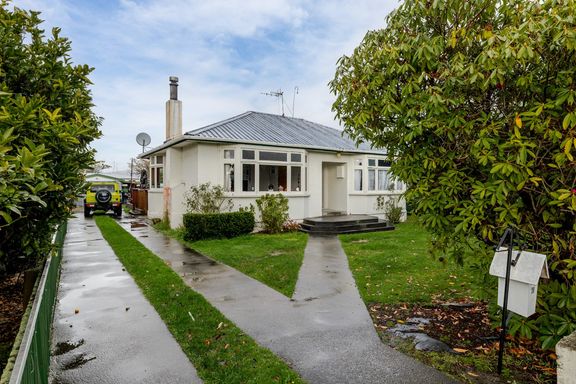Sold - 20 Vernon Avenue, Takaro - realestate.co.nz