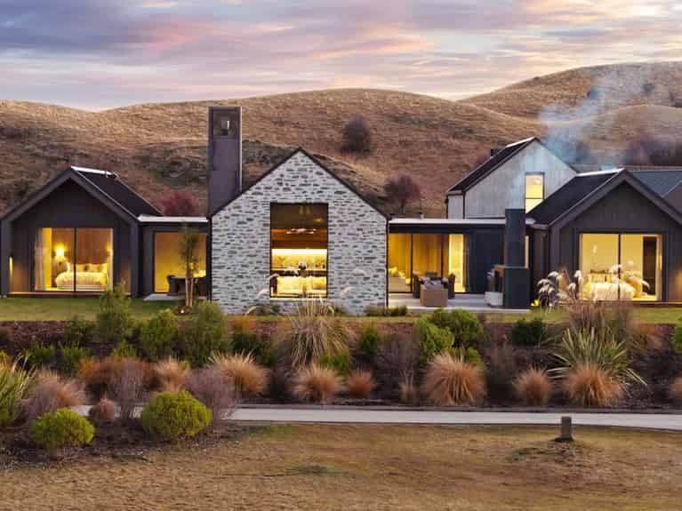 Queenstown Homes and Real Estate for Sale - realestate.co.nz
