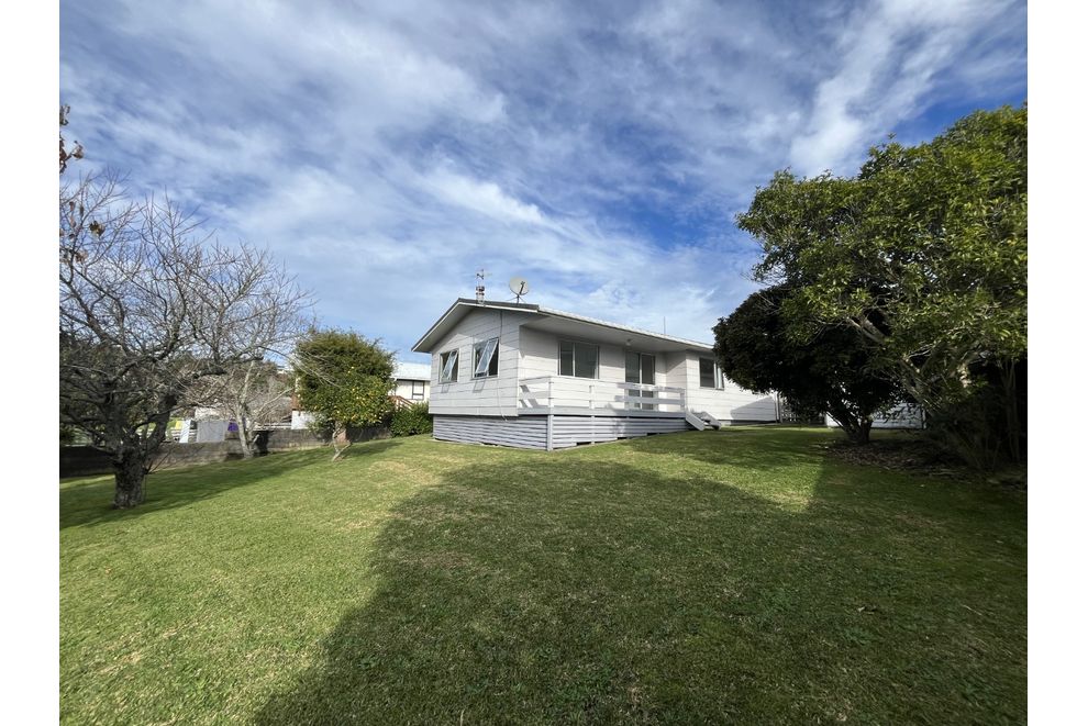 4 Salcombe Terrace, Welbourn, New Plymouth - For Rent - realestate.co.nz