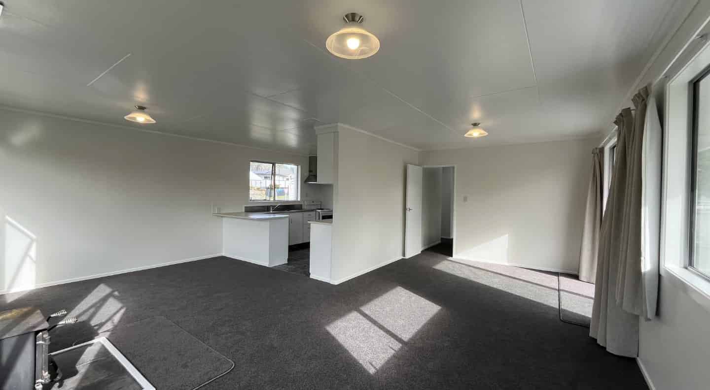 4 Salcombe Terrace, Welbourn, New Plymouth - For Rent - realestate.co.nz