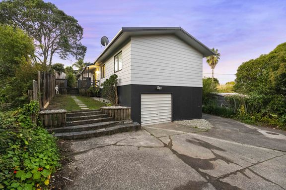 Sold - 1/729 Swanson Road, Swanson - realestate.co.nz