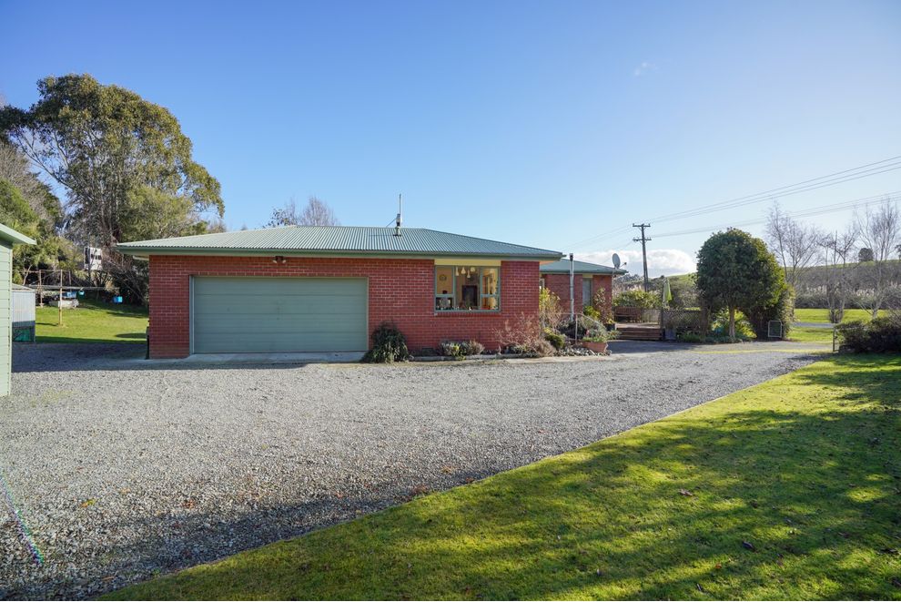 52 Level Street, Dipton, Southland - For Sale - realestate.co.nz