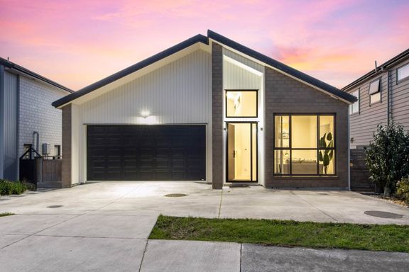 Sold - 28 Bushfield Drive, Flat Bush - realestate.co.nz