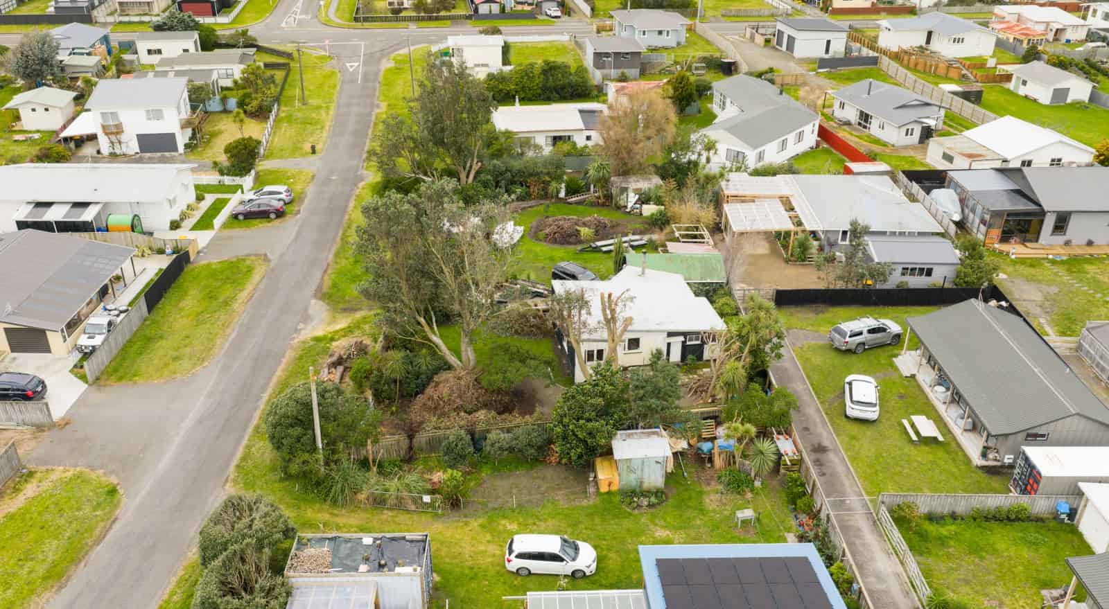 8 Robbie Street, Foxton Beach, Horowhenua - For Sale - realestate.co.nz